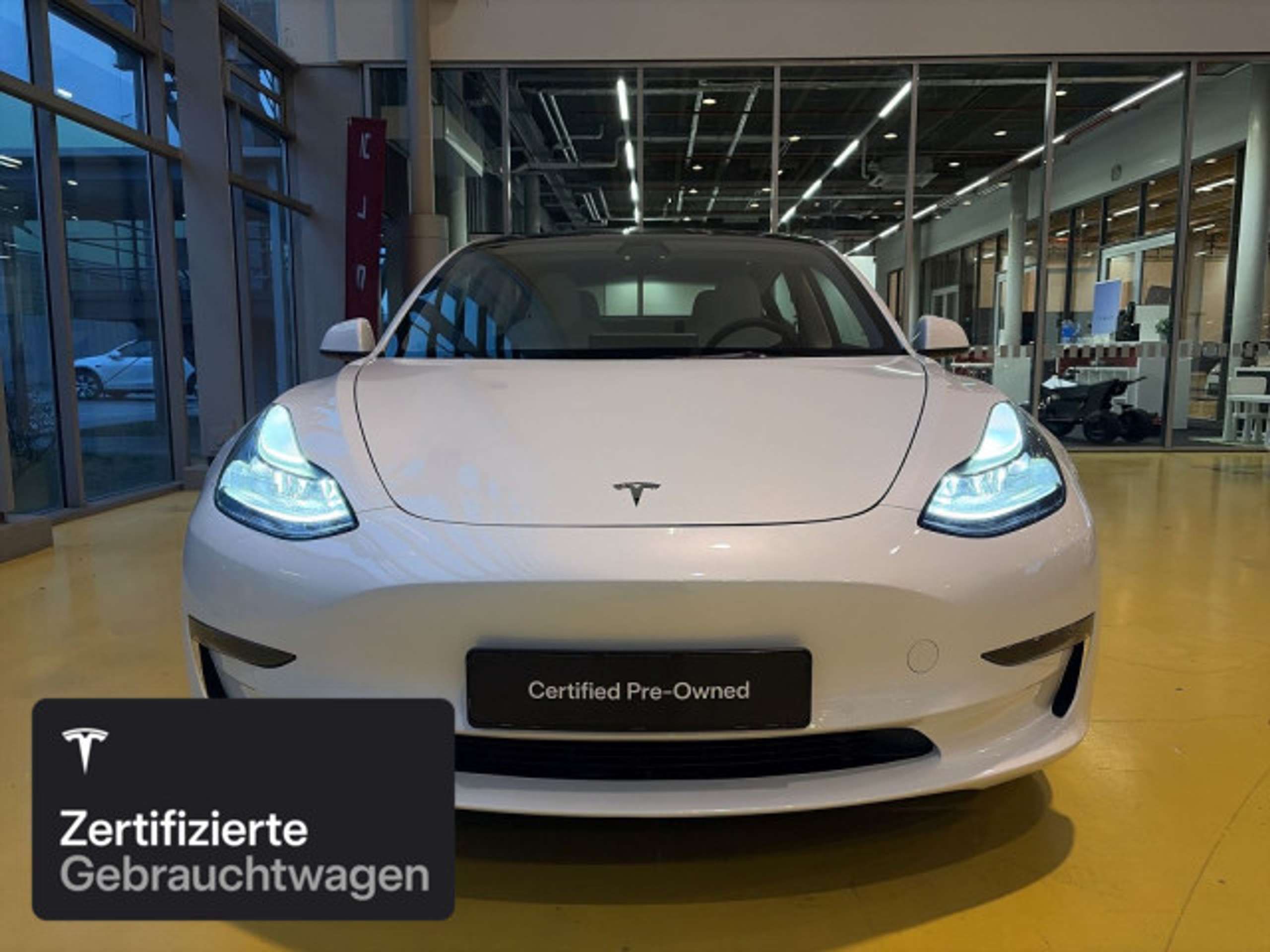 Tesla Model 3 Elektra Balta | ID:22e231 | Caramba